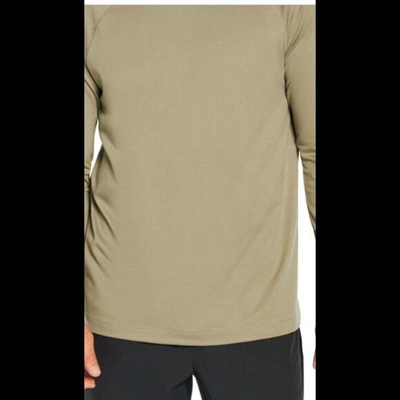 GAP | Pants | Gap Fit Mens Long Sleeve Moisture Wicking Reflective Logo ...